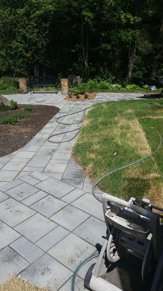 Trottoire en pavé uni aménagement paysager St-Jérôme - Paysagement ...